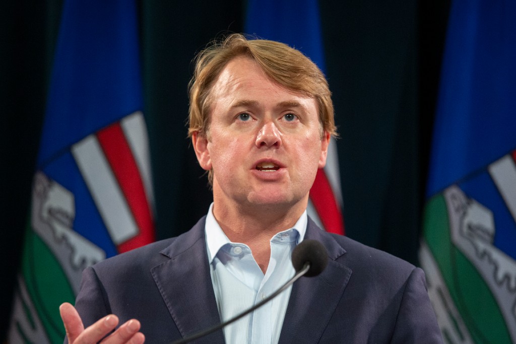 Alberta launches new fast-track immigration program to attract tech ...