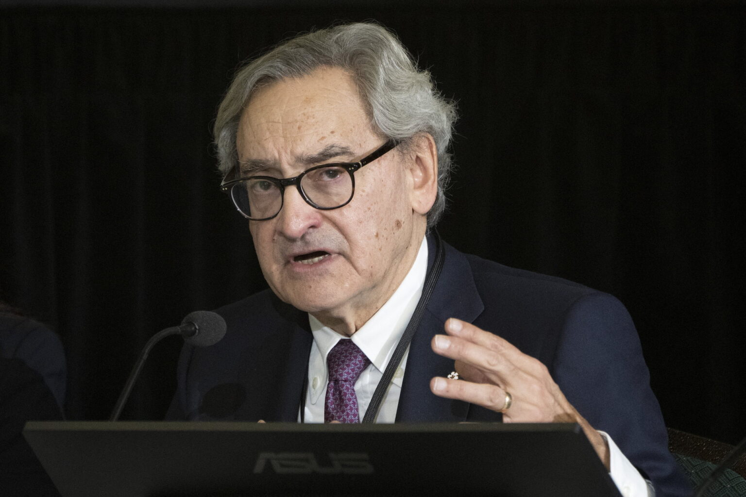 Michael Sabia returns to Quebec, leaving Ottawa’s innovation agenda in ...